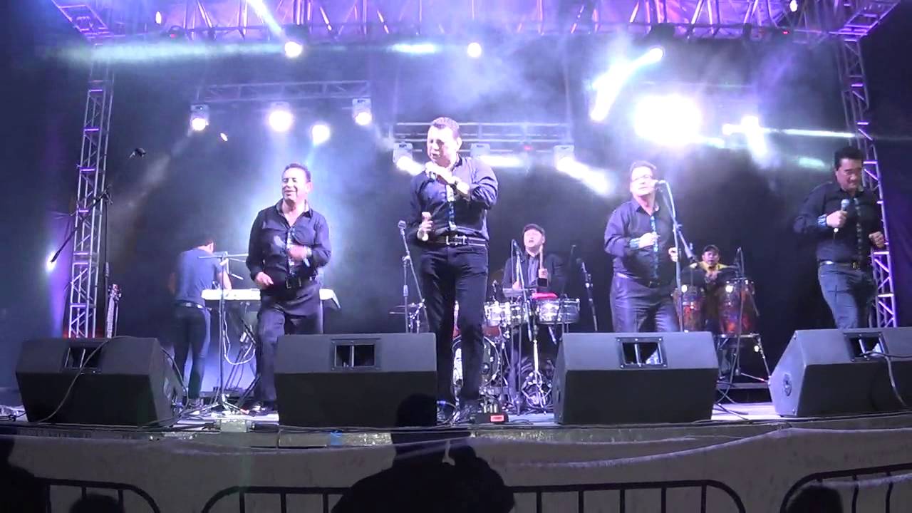 Hermanos Landaverde d - YouTube