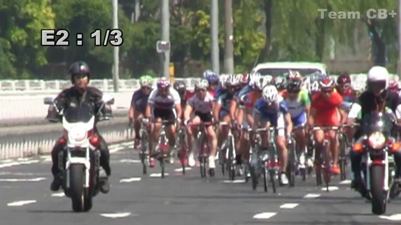 第1回 JBCF 大井埠頭ロードレース E2 - YouTube