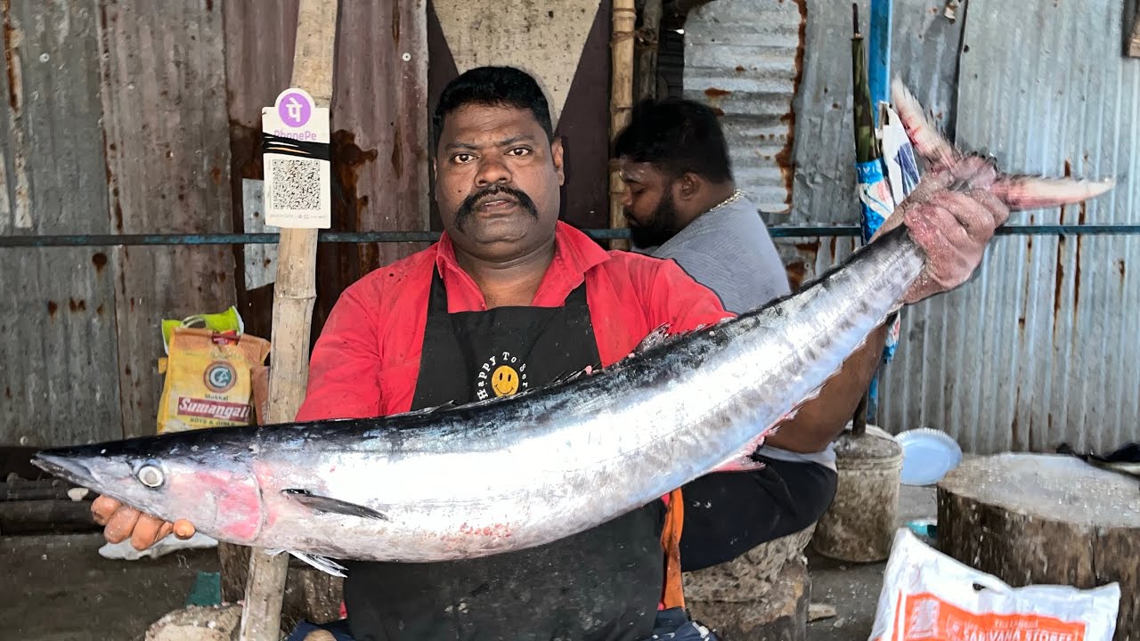 NOT A VANJARAM FISH THIS IS RANGOON MAVULASI FISH 😋 CUTTING BY SPEED ...