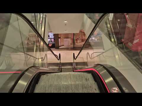 Schindler Escalators - Saturn in Düsseldorf City Centre