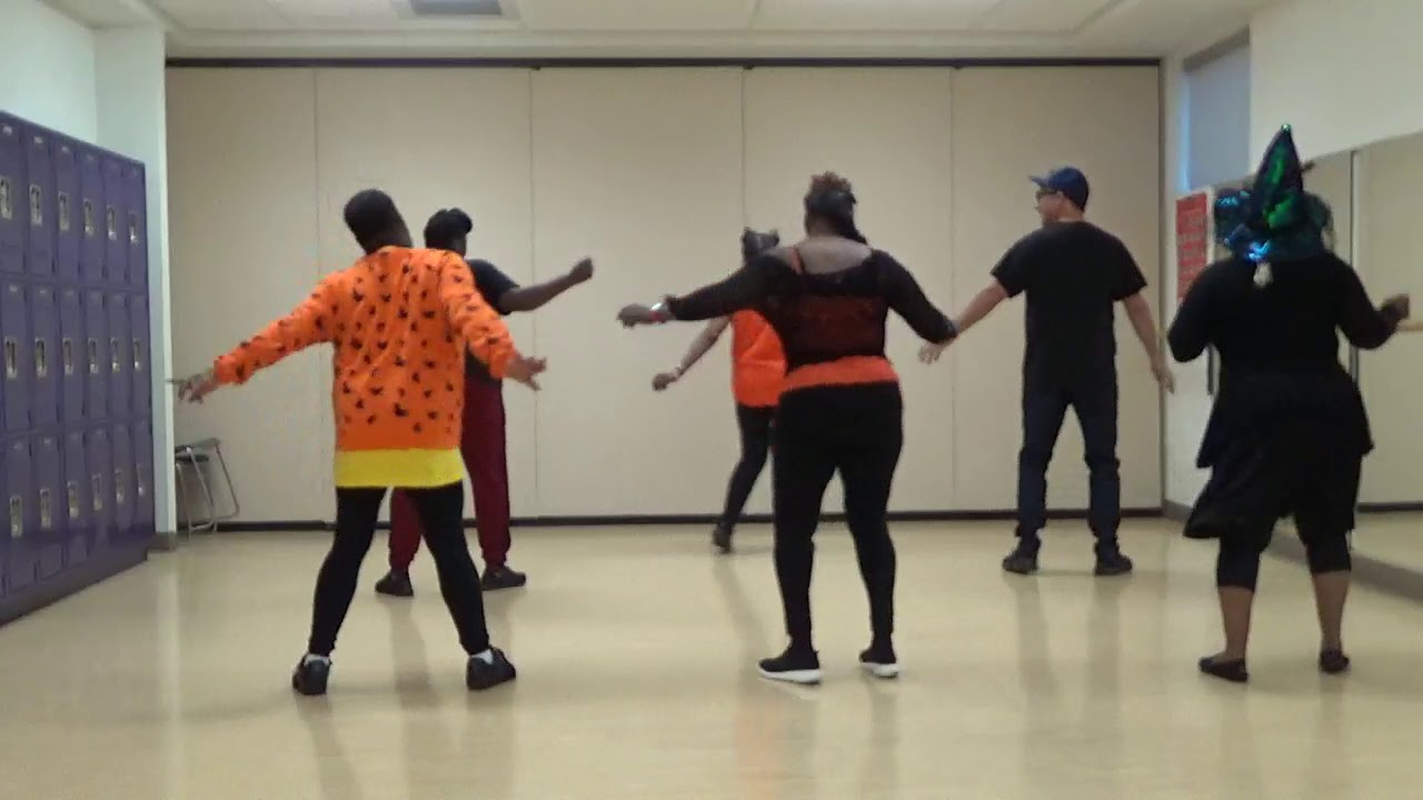 "That's Hot" Line Dance - YouTube