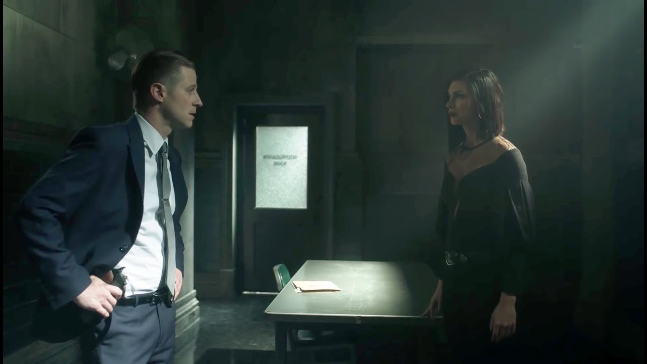 Gordon Finally Detains Lee | Season 4 Ep. 20 | GOTHAM - YouTube