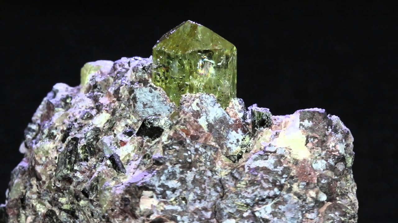 Apatite on Matrix Mineral Specimen from Durango, Mexico - YouTube