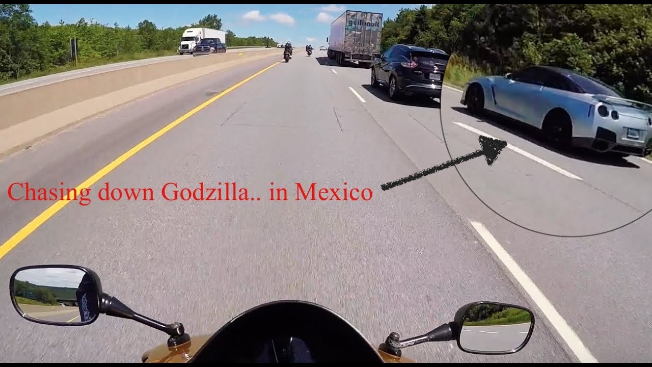 GTR chase...in mexico - YouTube