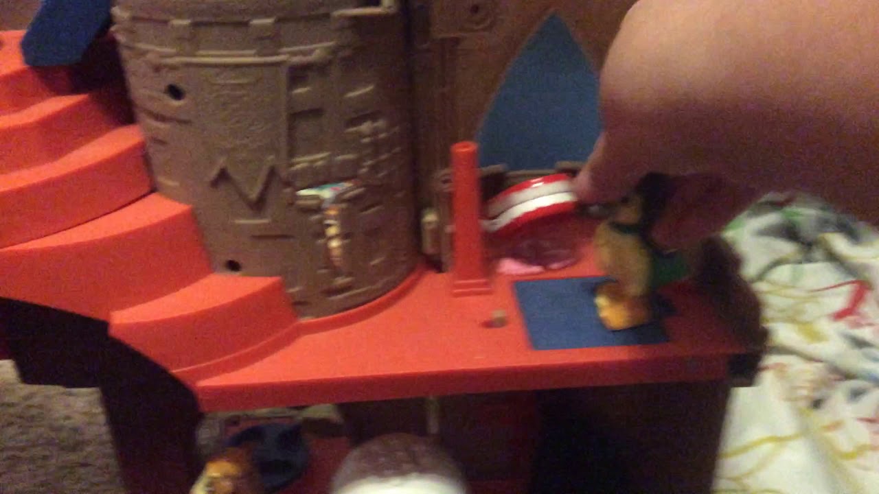 Ming Ming and Mr.teeth get LEGO grubbin and the parents to fall in the ...