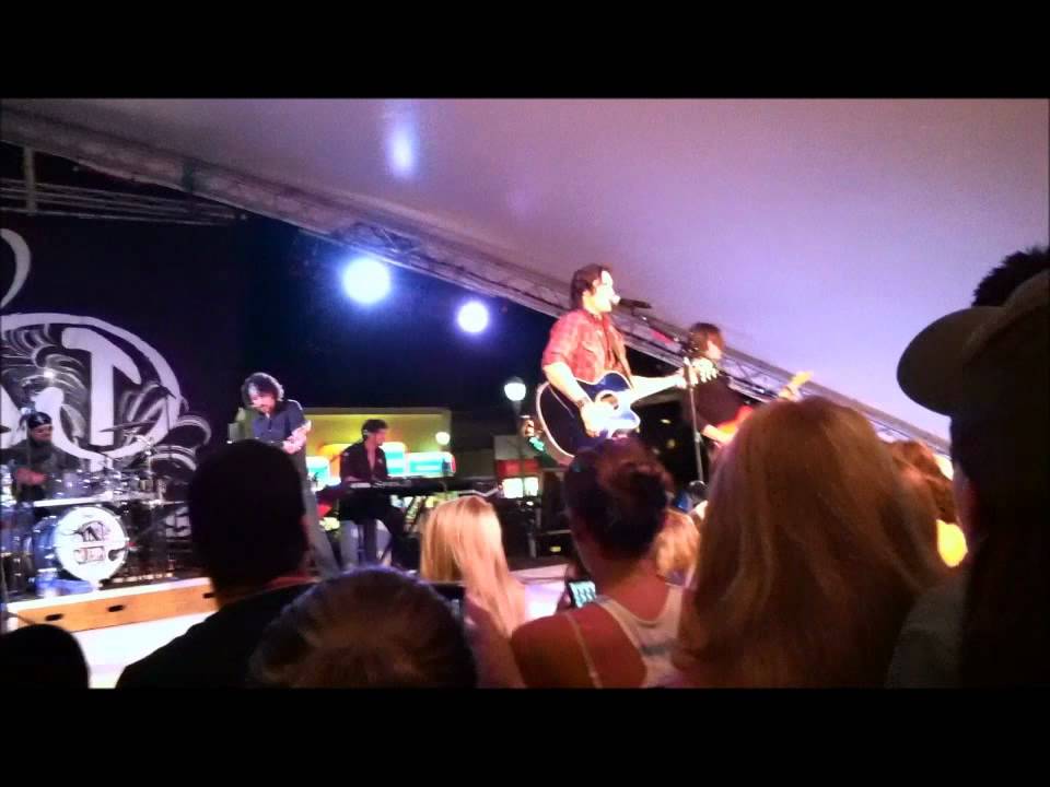 Joe Nichols - Baby Got Back - YouTube