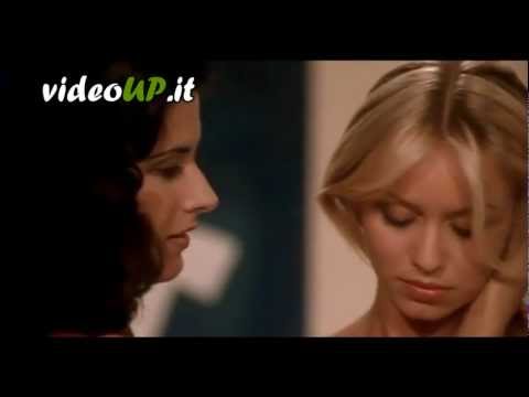 Gloria Guida e Licinia Lentini: come una donna seduce una donna.