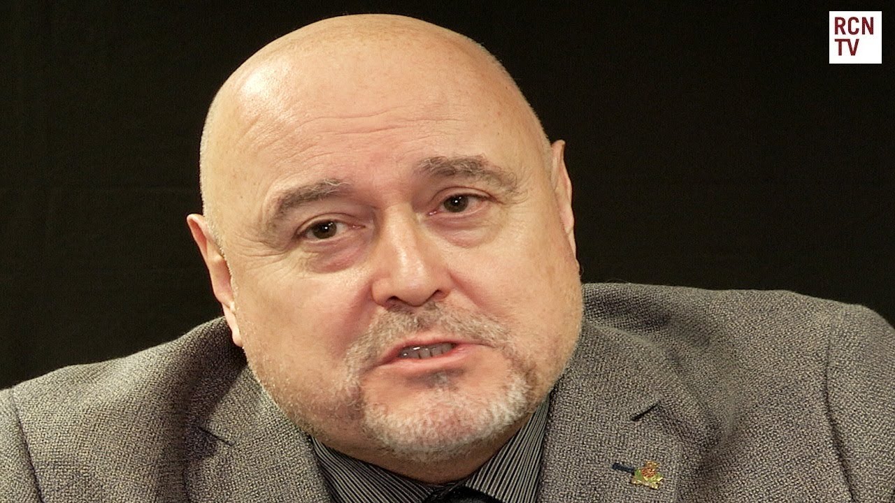 Mark Ryan Explains His Eclectic Acting Career - YouTube