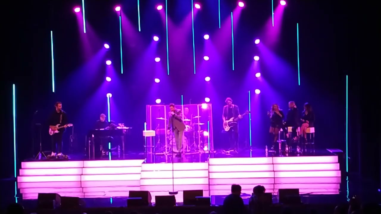 Tino Martin - Gabber [Onderweg Naar Jou Theatertour] - YouTube