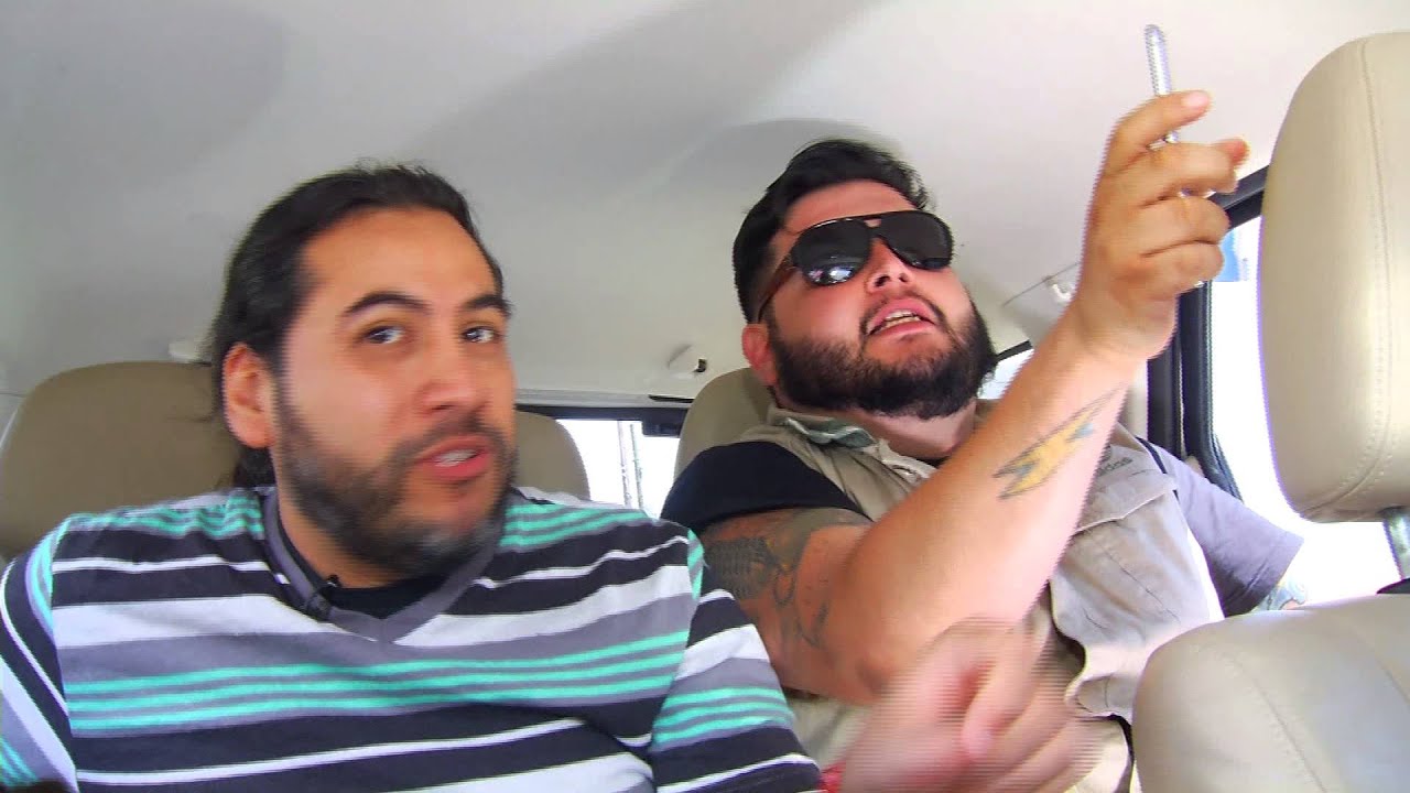 Modelo Now - Repartidor Sorpresa Los Manriquez - YouTube