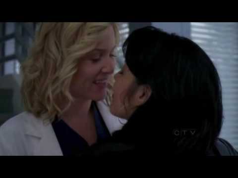 Callie/Arizona Kiss 5x20