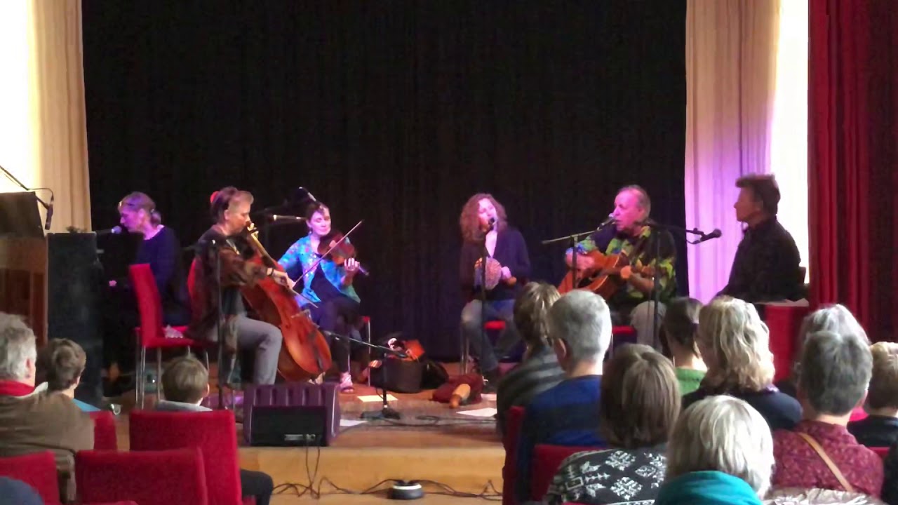 2. Tom Mank and Sera Smolen - YouTube