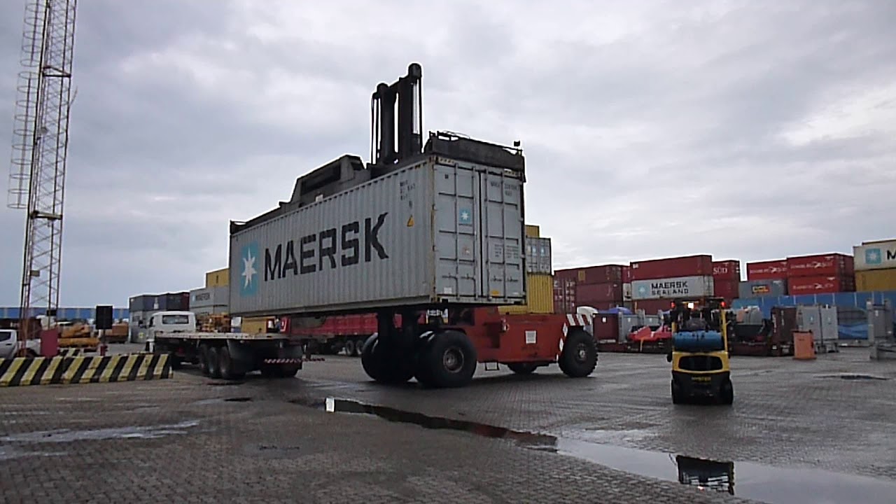 Puerto de Pecém/CEARÁ/ BRASIL-dali 2014 - YouTube