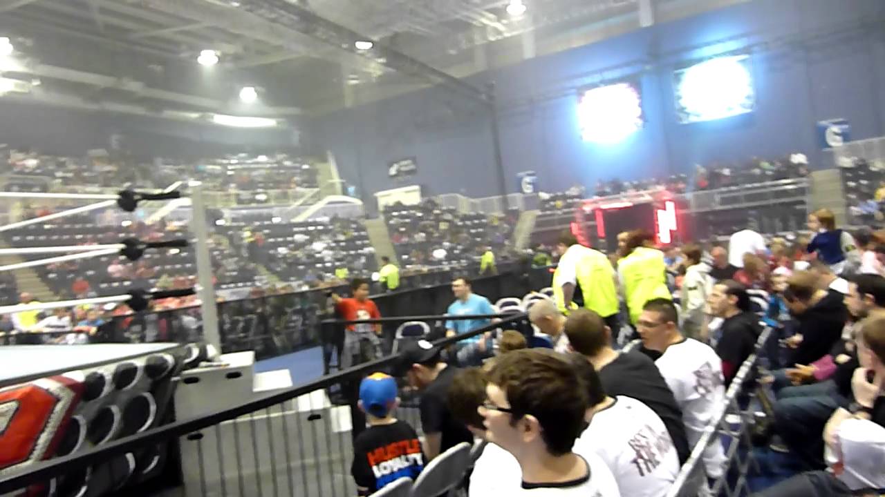 WWE RAW Braehead Arena 10/11/11 - YouTube