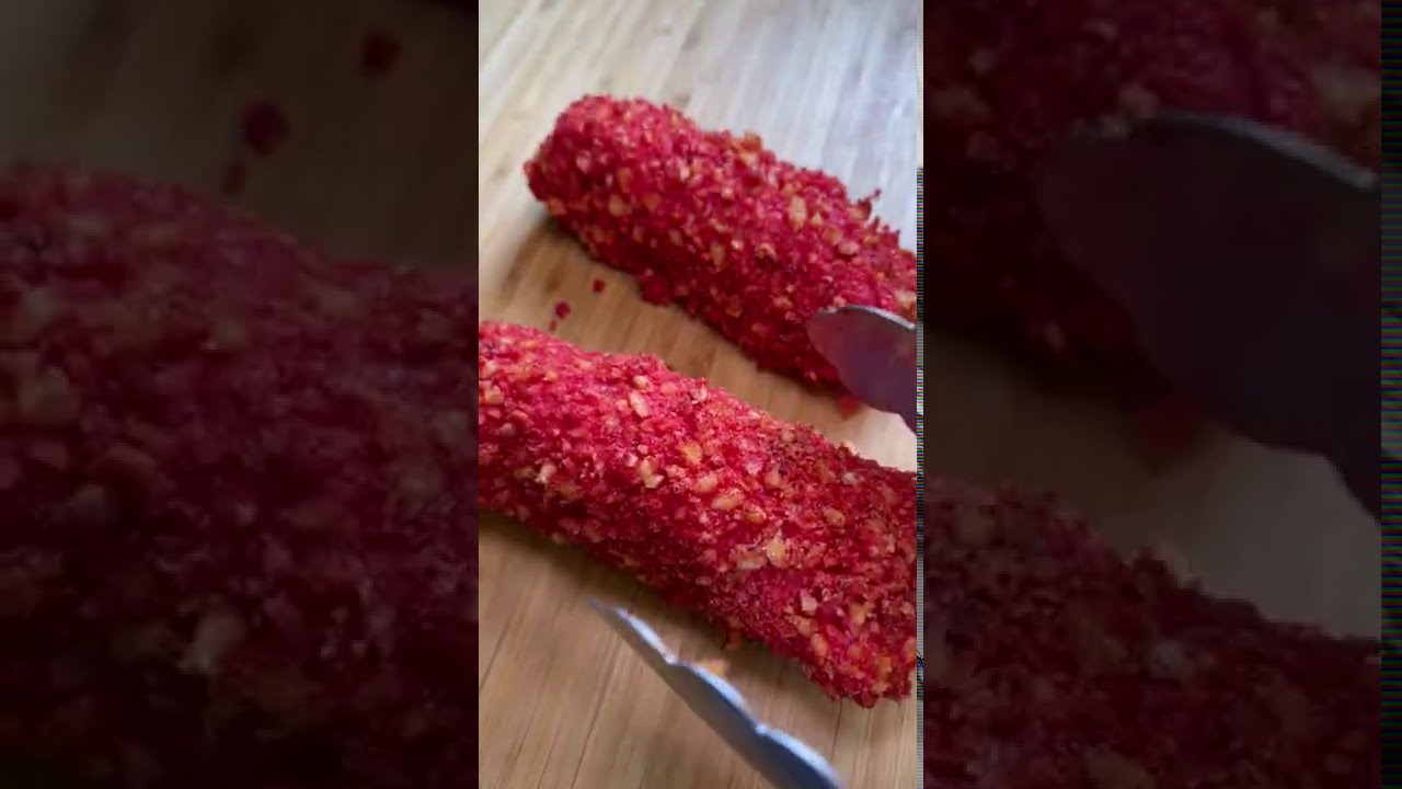 Hot cheetos 2x spicy ramen spring roll (Jori's Spring Roll) - YouTube