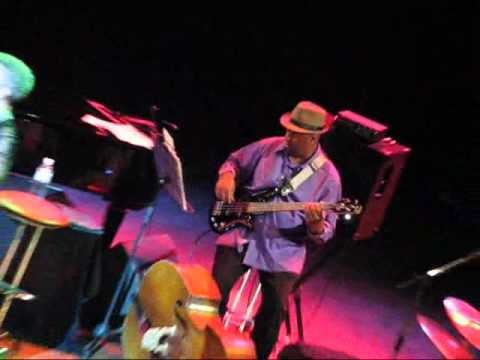 New York Jazz Trio Featuring Arlee Leonard in Yalta 2010 - YouTube