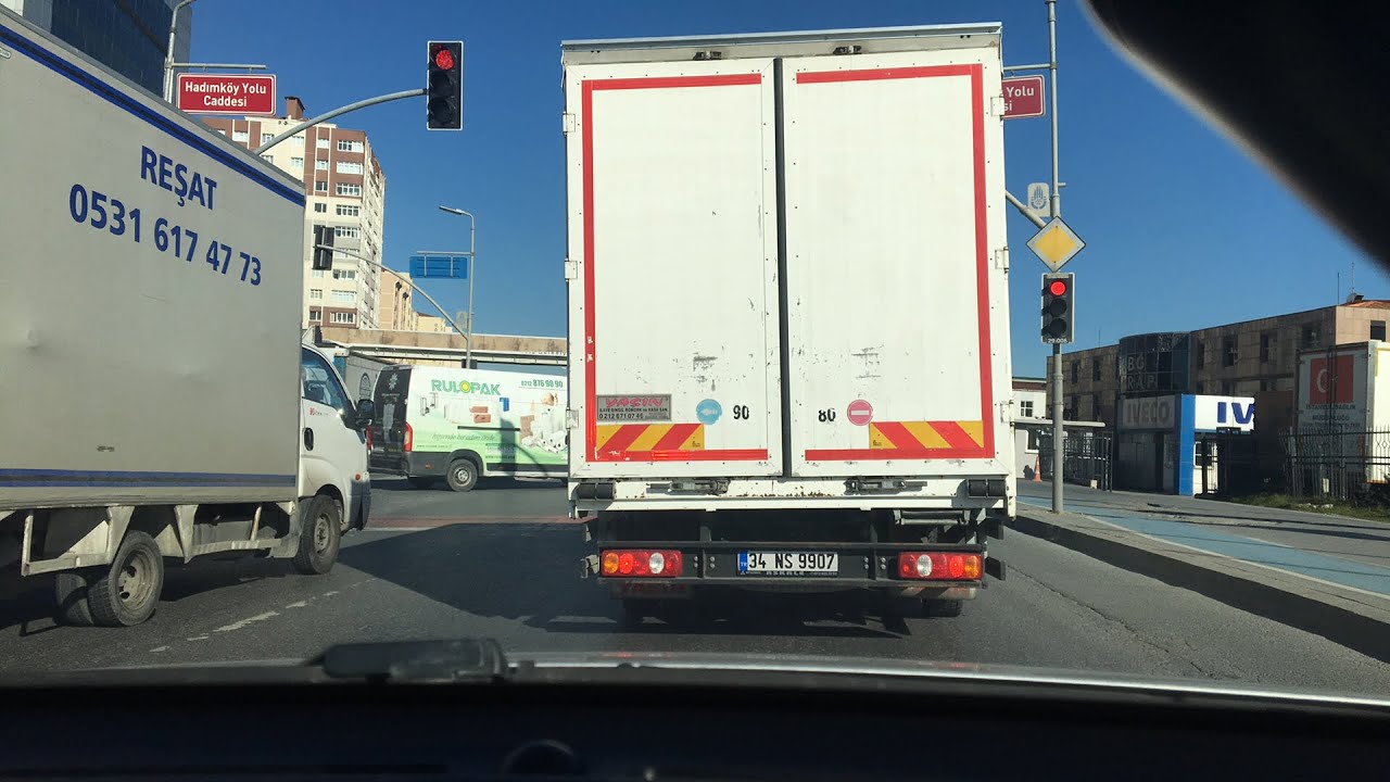 İSTANBUL TRAFİĞİNDE ARABA SÜRMEYİ ÖĞRENİYORUZ. - YouTube