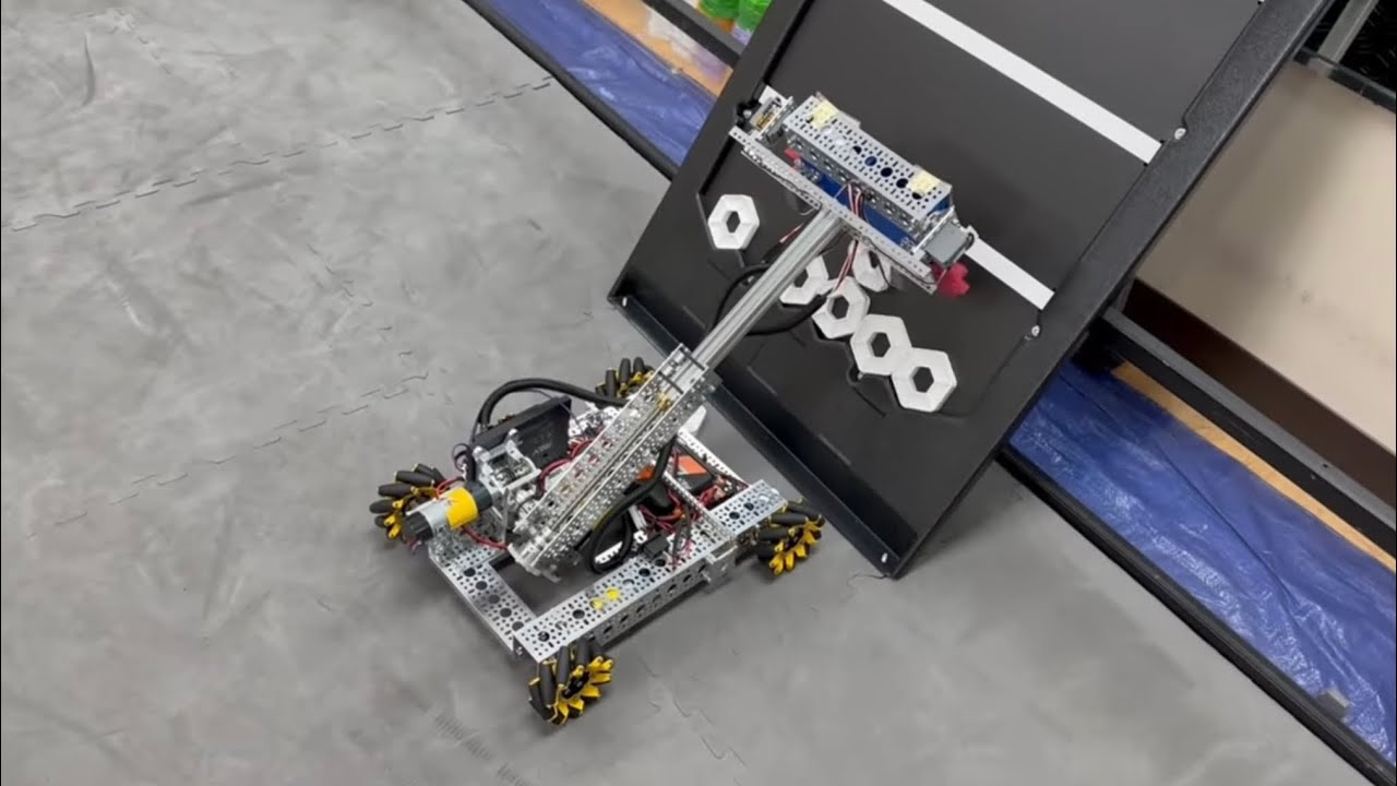 CENTERSTAGE FTC - Sprint 1 Robot - YouTube