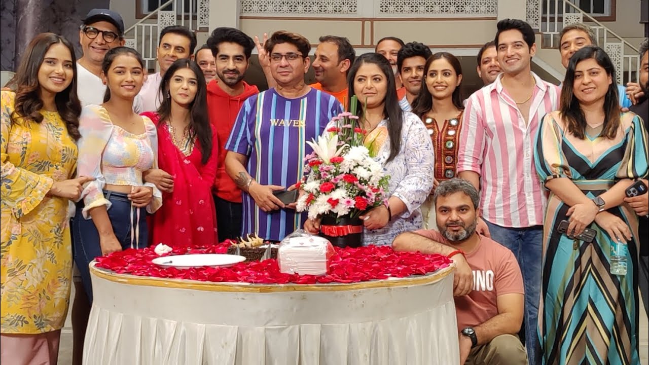 Harshad Chopda & Pranali Rathode Celebrating Pragati Mehra Aka Mahima ...