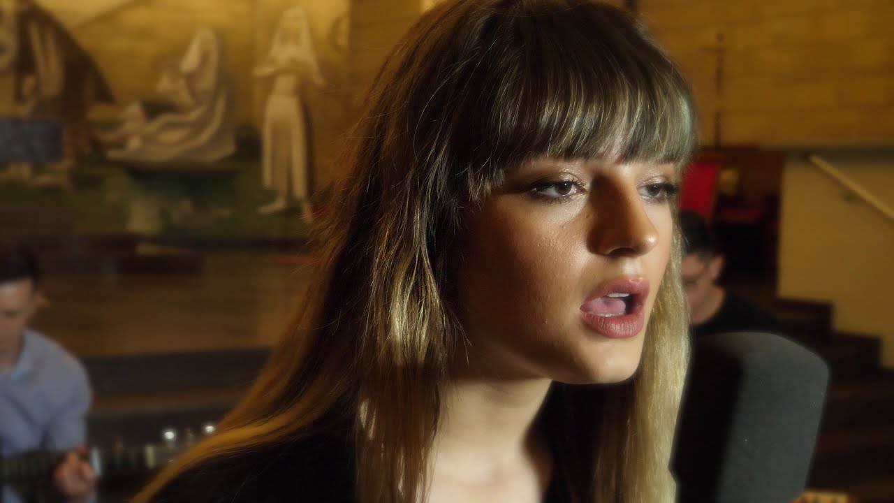 Tatjana Ivanovic | Dajemo Ti Slavu (Velik Si) - YouTube