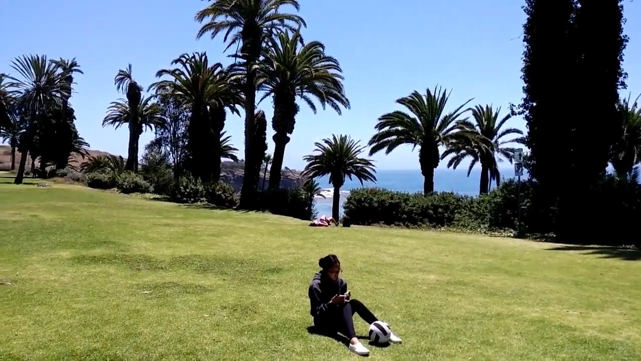 Breathtaking ocean view at Point Fermin Park and Lighthouse near Palos ...