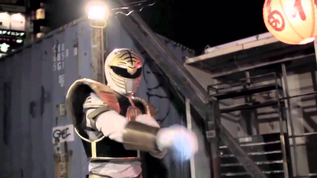 White Ranger Vs Scorpion Español Latino (Fandub) - YouTube