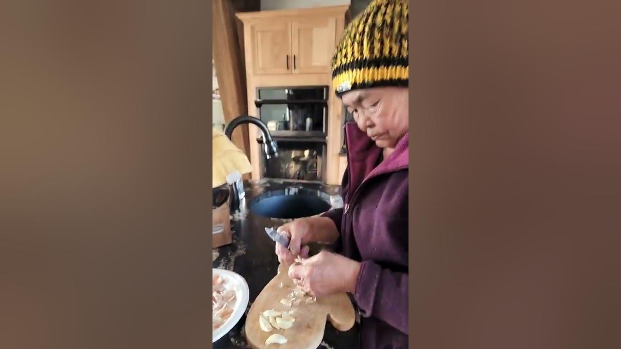 Amazing Grandma Peeling The Garlic Shorts Youtube