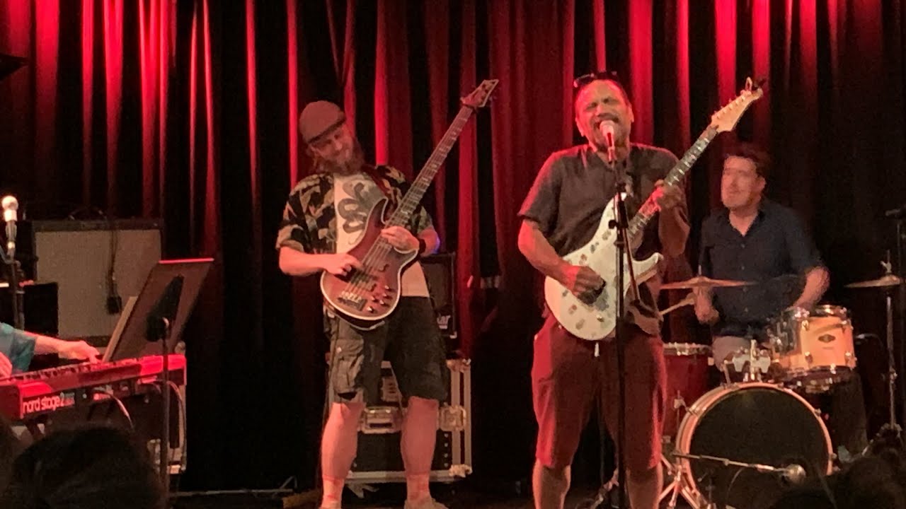 Atelier reggae EJMA - Le chant du Ghetto de nyobe n'djehoya - YouTube