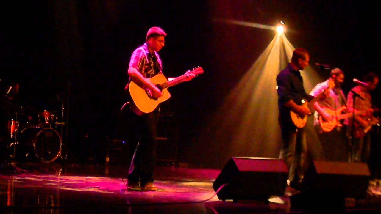 DANNY SYLVESTRE - Don't Wait For Me - YouTube