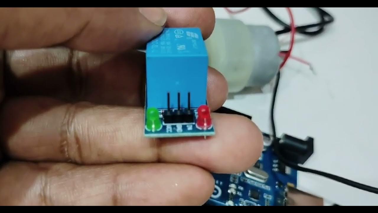 Arduino Projects: Controlling 12V DC Motors with IR Sensors - YouTube