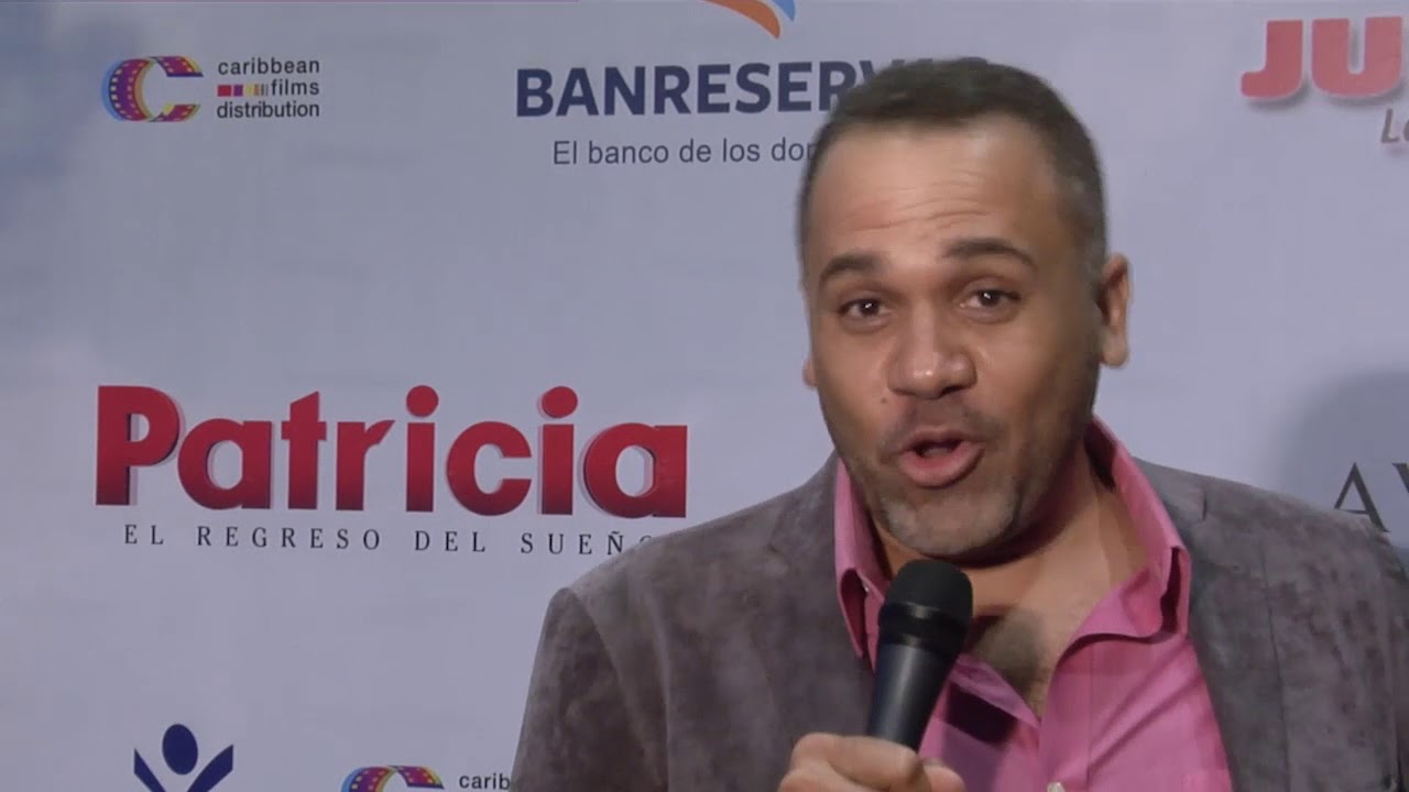 MARIO NUNEZ invita al publico a ver a Patricia - YouTube