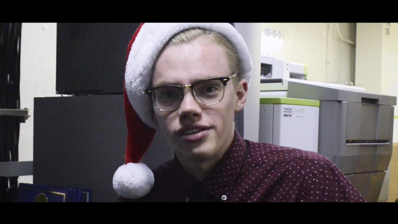 161215 Ike -- Budgeting Lesson with Santa's Elf Accountant - YouTube