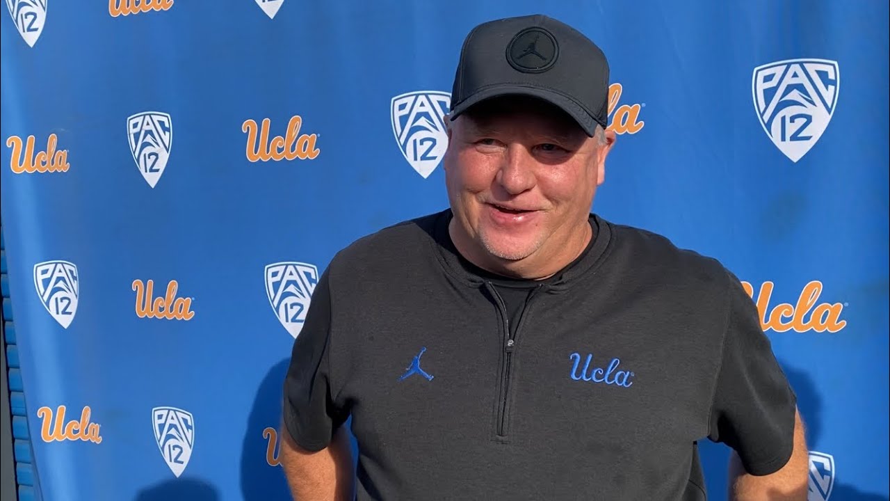 UCLA head coach Chip Kelly before practice 12/11 - YouTube