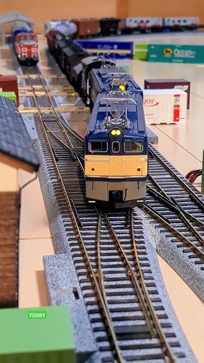 オーバースペックな 飯田線風重連貨物列車だョ ED62重連 HOゲージ 貨車〇〇両 - YouTube