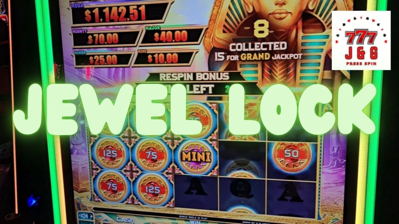 HIT THE FEATURE on JEWEL LOCK!!! - YouTube