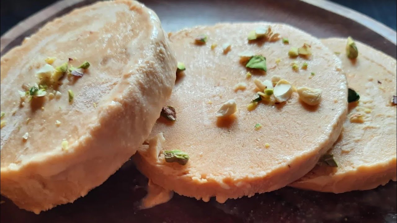 Roll cut malai kulfi | Roll cut kulfi recipe | Kulfi Recipe - YouTube