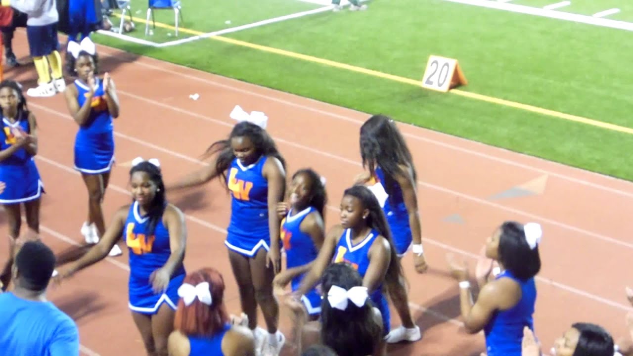 Landry Walker Cheer 3) at West Jeff - YouTube