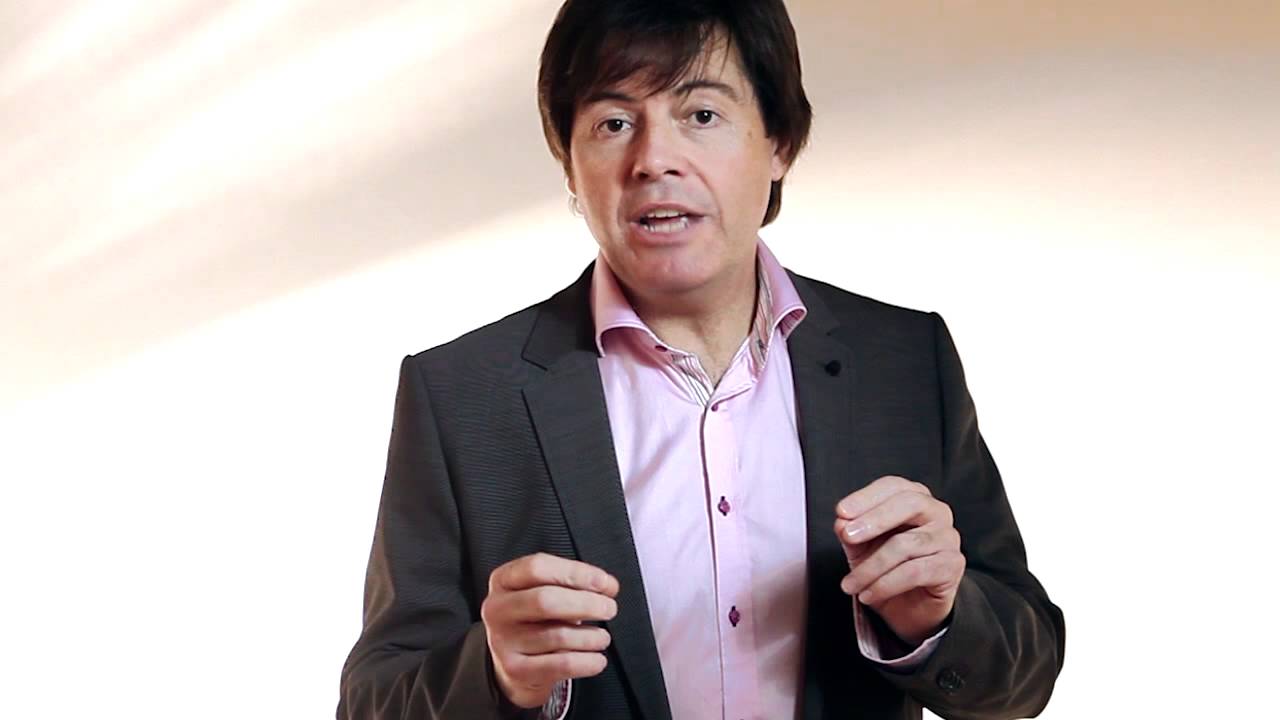 Jeremy Halpin on "Why do we get symptoms" - YouTube