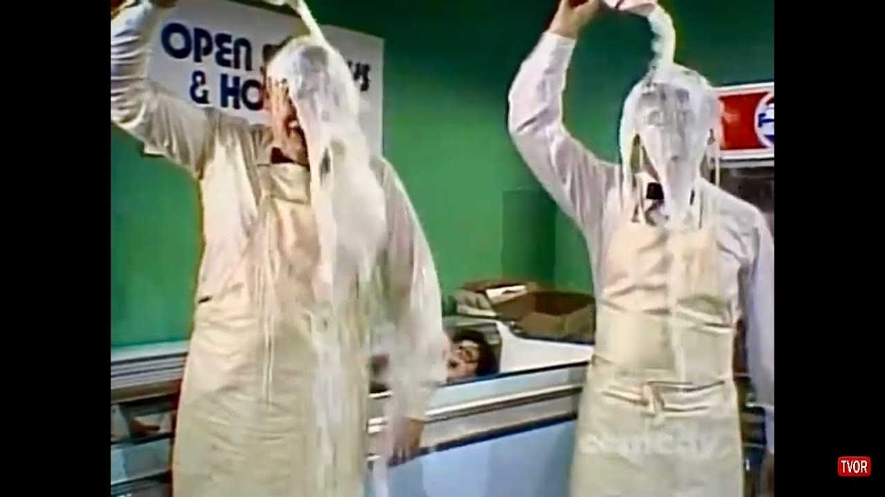 SCTV - THE TWO GOOFS GROCERY STORE - YouTube