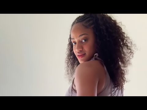 The Inspiring Rise of Curvy Model Lisettrey | Full Biography & Journey