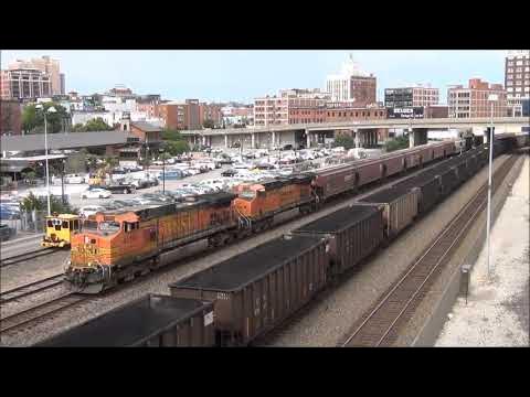 UP EB ETRX Coal Train Meets BNSF WB Grain Train. Kansas City, MO 8/10/24 - YouTube