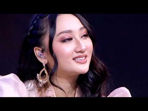 Aneska dari Depok berhasil taklukan kotak DADAKAN dan dapat 10juta, berjuang demi adik tercinta