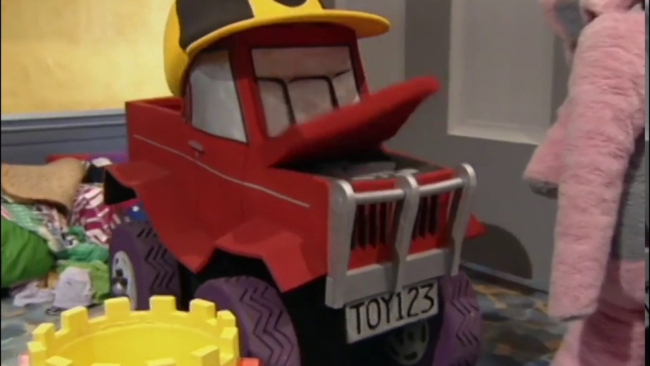 Johnson and Friends | S3E10 | The Flood - YouTube