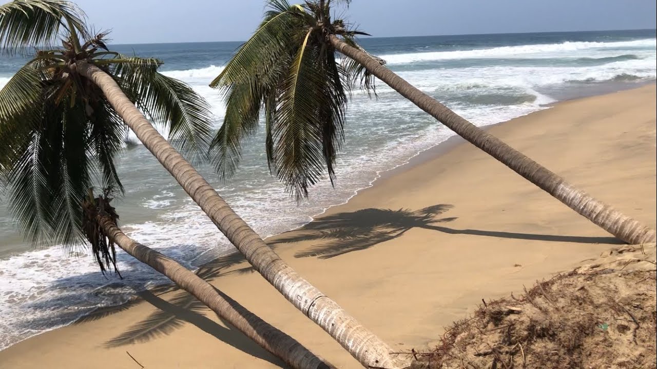 Regreso la franja de arena a ((pie de la cuesta)tenemos playa otra vez ...