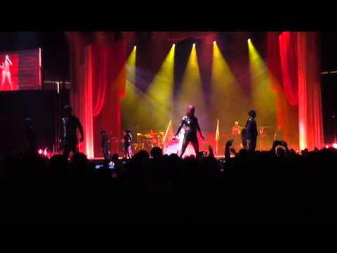 Undercover - Selena Gomez - Stars Dance Tour 10.20.13