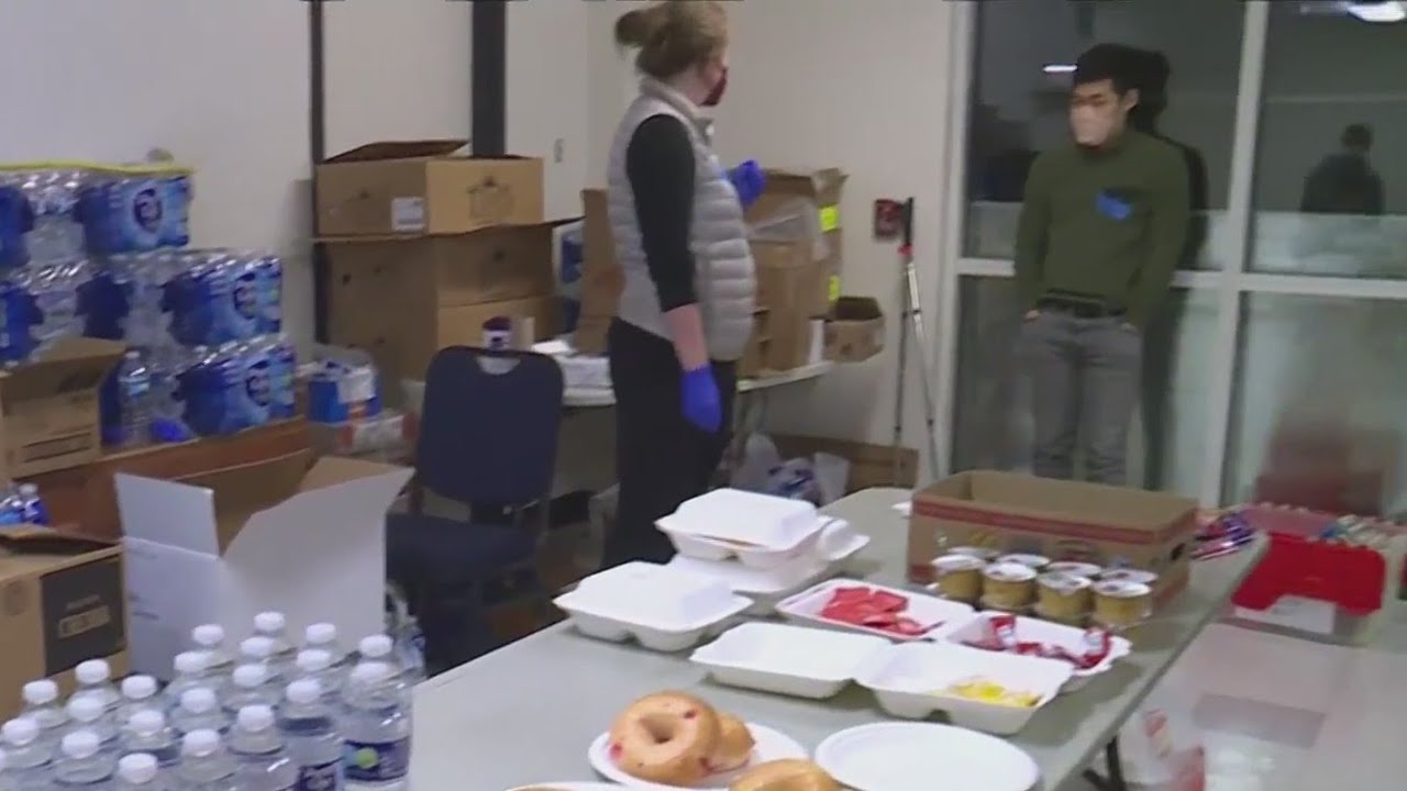 Weather shelters open once again in Portland metro - YouTube