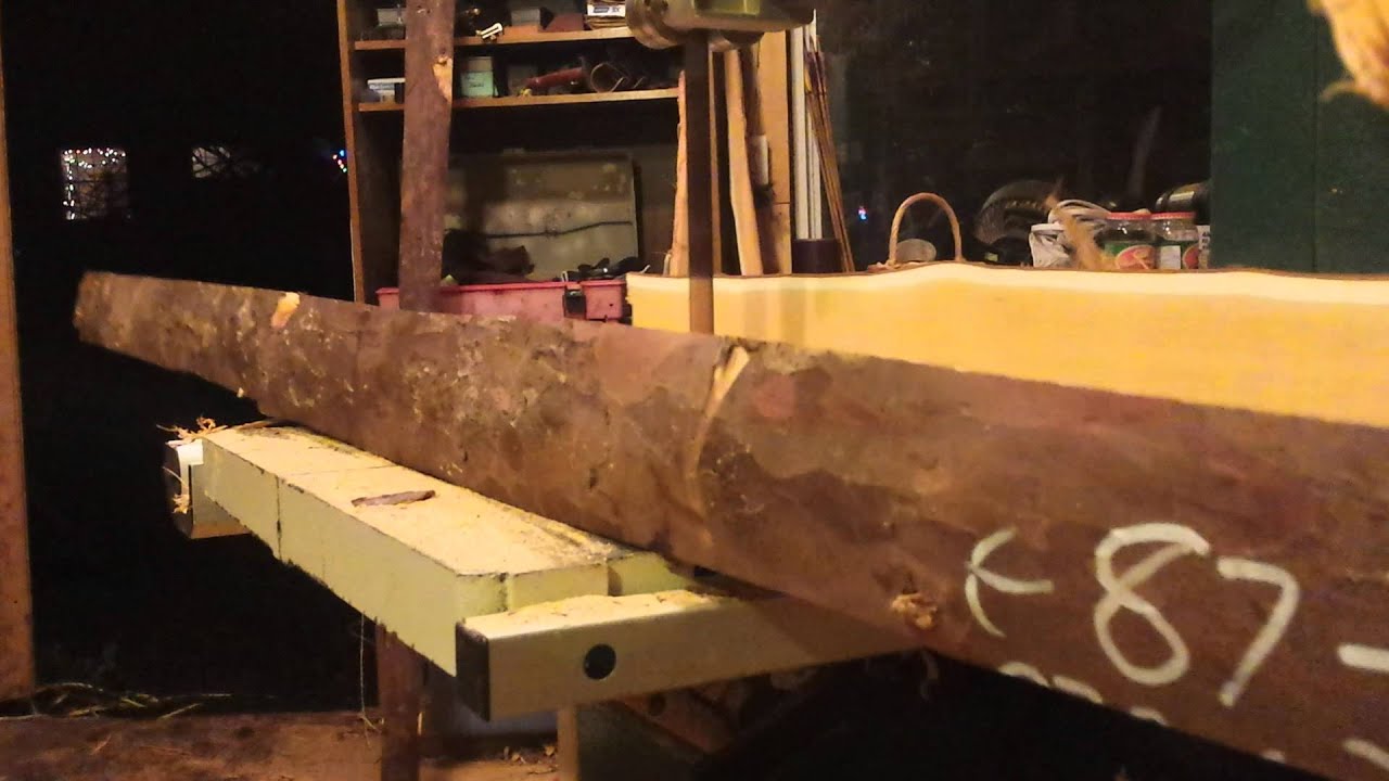 Sawing yew staves - YouTube