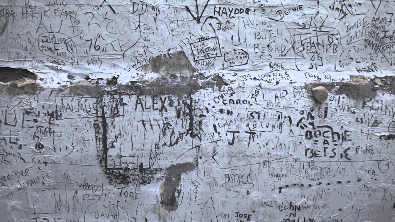 1970's Graffiti Exposed by Hurricane Sandy in Manhattan - YouTube