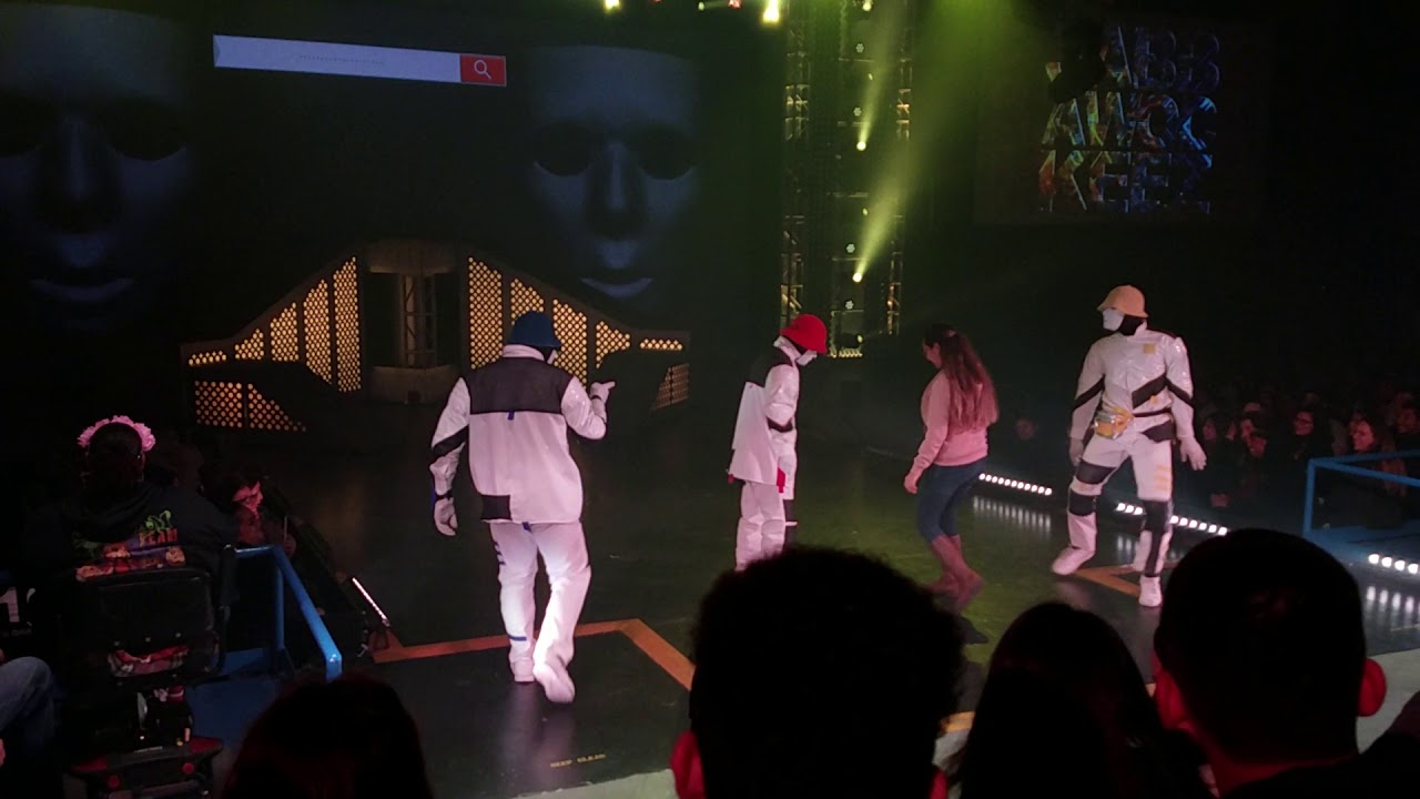 Jabbawockeez Live Full Performance HHN 2018 - HD - YouTube
