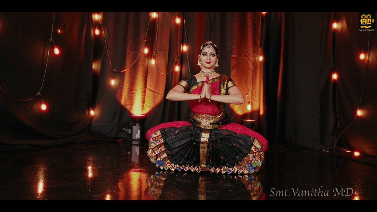 Ms.Vanitha Dance Performance | Prasad Chundi - YouTube